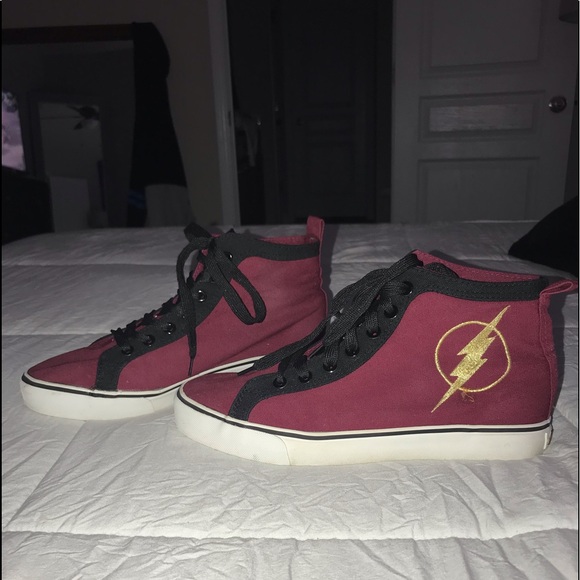 DC Comics | Shoes | Dc Comics The Flash High Top Sneakers | Poshmark